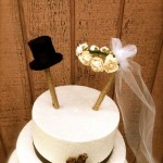 Wedding Cake Topper Ideas - Let's Get Creative! | | TopWeddingSites.com