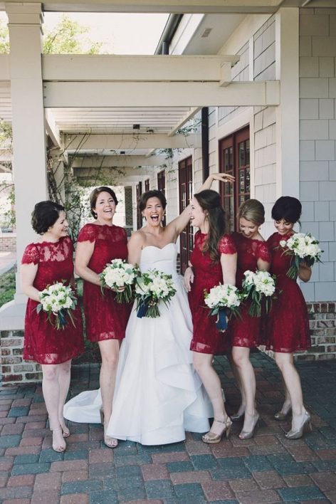 Using A Red Color Scheme For Wedding